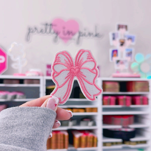 Light Pink Heart Bow - Embroidered Patch – Pretty In Pink Transfers